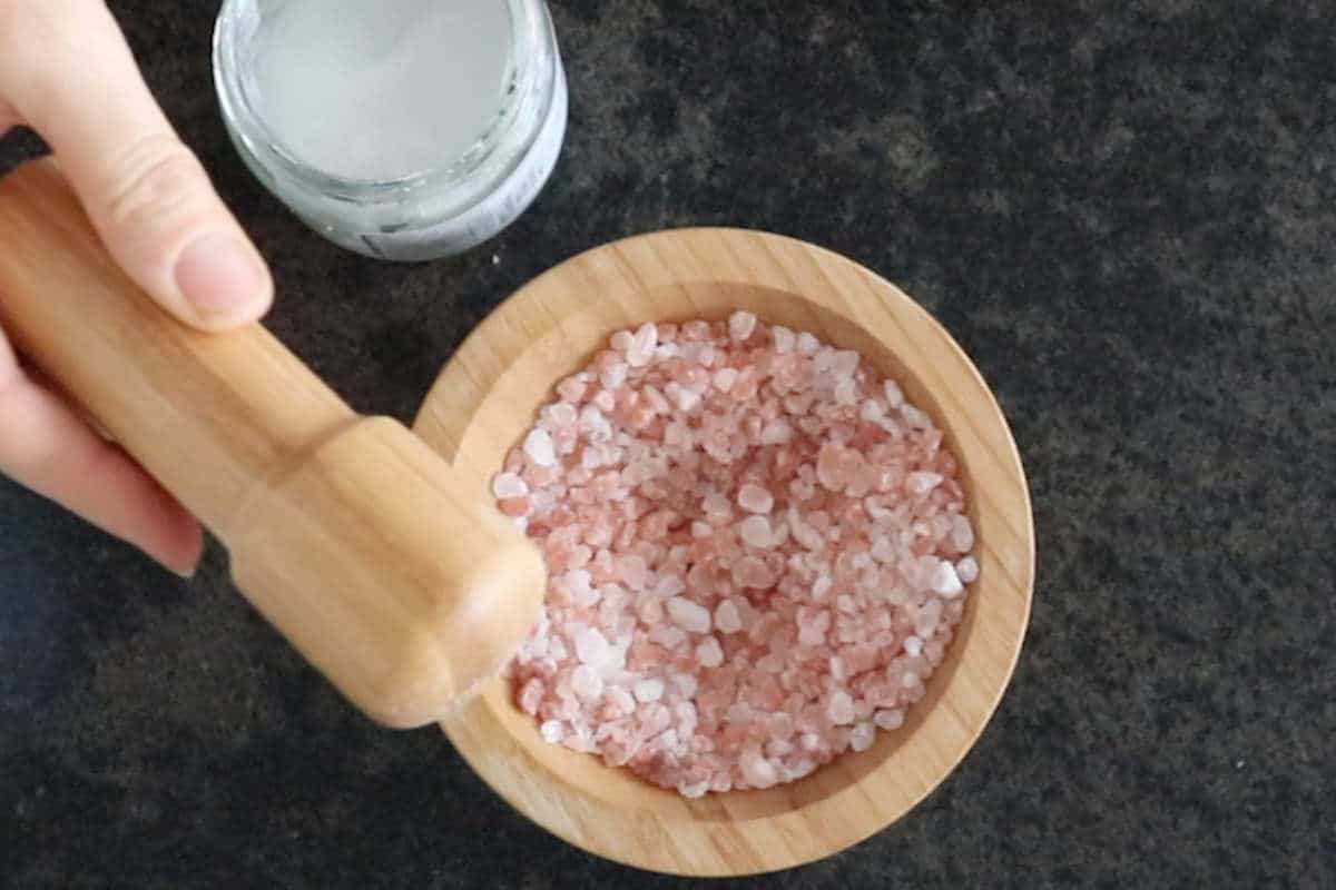 Himalayan salt scrub recipe - SimplyBeyondHerbs