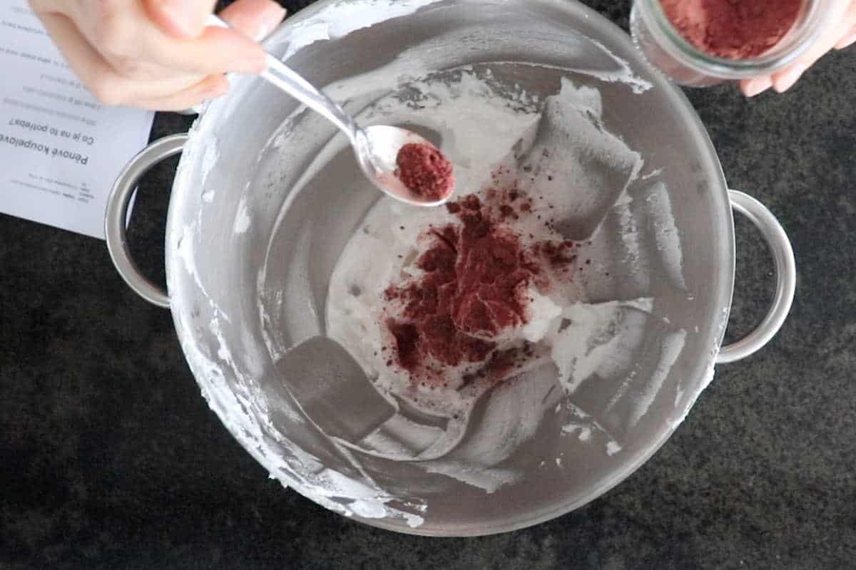 Foaming bath butter recipe with real raspberries - SimplyBeyondHerbs