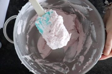 Foaming bath butter recipe with real raspberries - SimplyBeyondHerbs