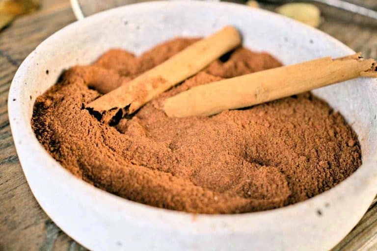How to make cinnamon powder (6 ways) - SimplyBeyondHerbs