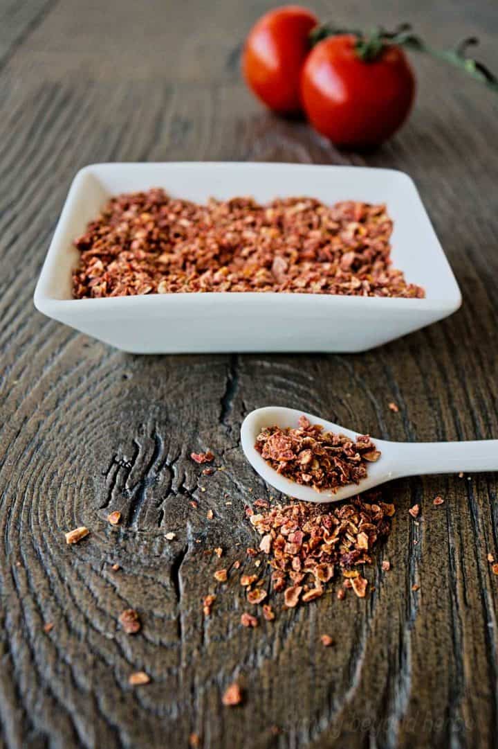 how to make tomato powder (3 ways) - SimplyBeyondHerbs