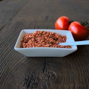 how to make tomato powder (3 ways) - SimplyBeyondHerbs
