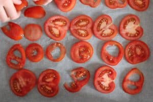 how to make tomato powder (3 ways) - SimplyBeyondHerbs