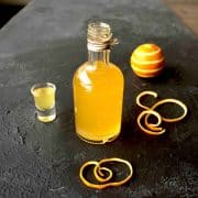 How to make homemade orange extract - SimplyBeyondHerbs