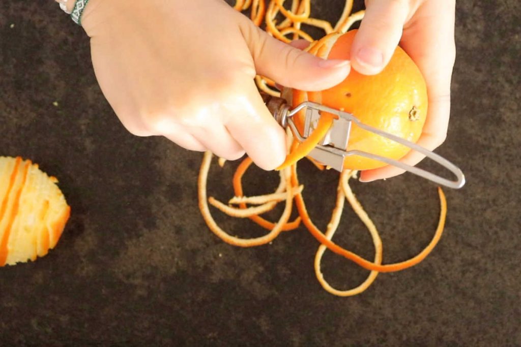 Orange liqueur recipe: Homemade Triple sec - SimplyBeyondHerbs