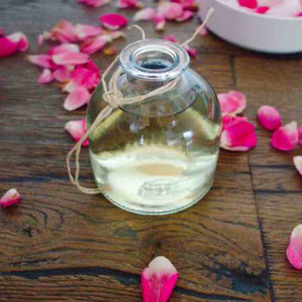 What is hydrosol (Floral water) - SimplyBeyondHerbs