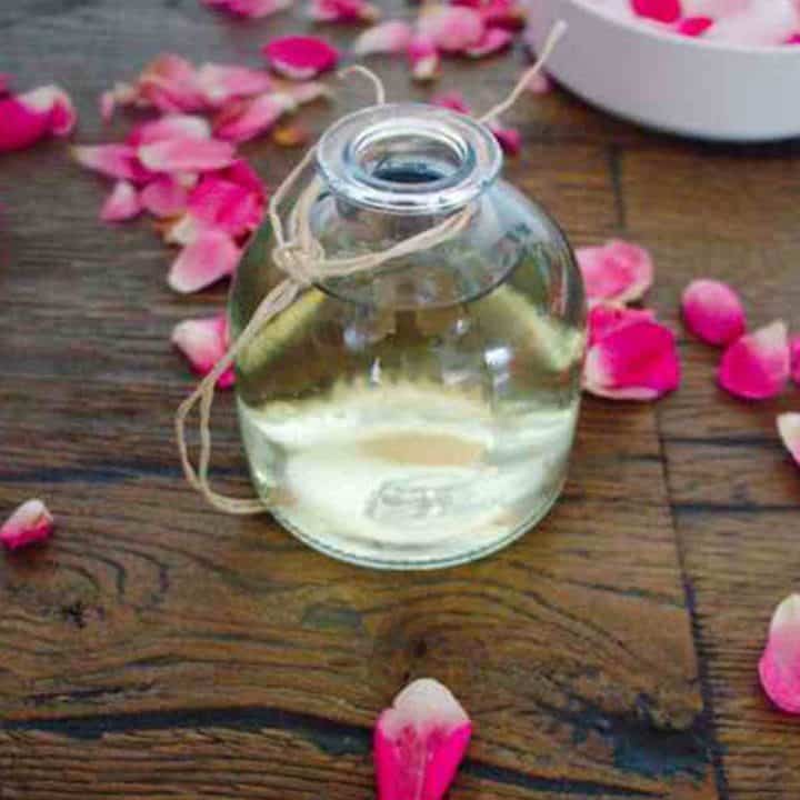 What is hydrosol (Floral water) - SimplyBeyondHerbs