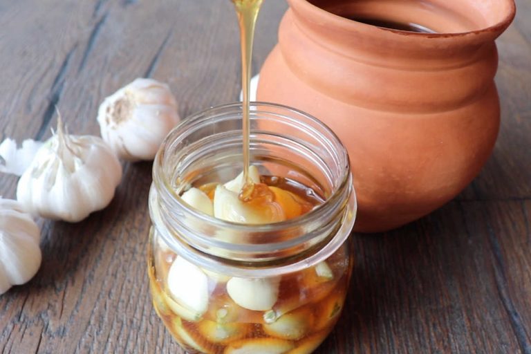 Fermented garlic honey - SimplyBeyondHerbs
