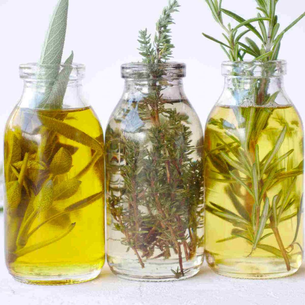 How to make herb infused olive oils - SimplyBeyondHerbs