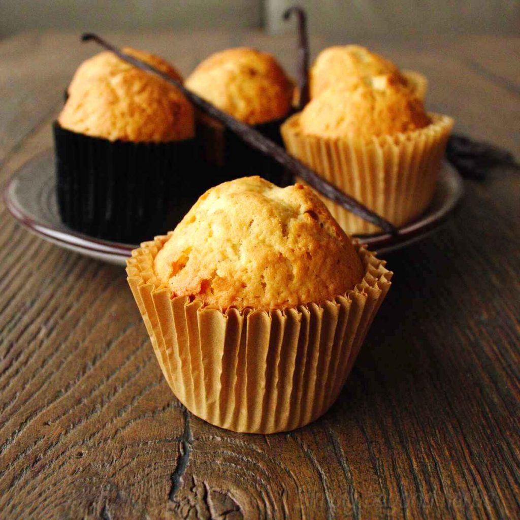 Simple vanilla muffin recipe - SimplyBeyondHerbs