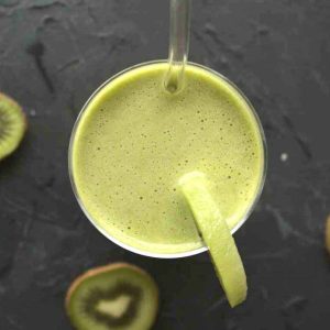 Kiwi juice recipe (with juicer or blender) - SimplyBeyondHerbs