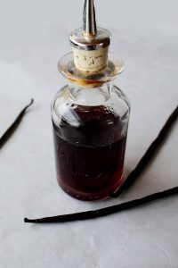 How to store vanilla beans: (10 tips to store pods correctly ...