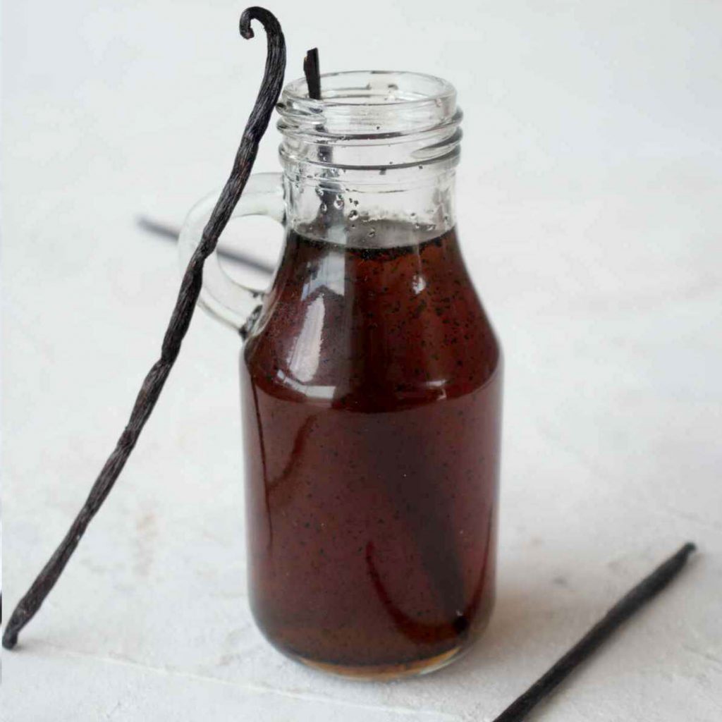 Homemade vanilla simple syrup - SimplyBeyondHerbs