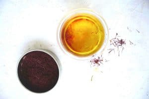 How to make Saffron water and its uses - SimplyBeyondHerbs