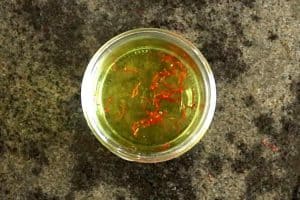 How to make Saffron water and its uses - SimplyBeyondHerbs