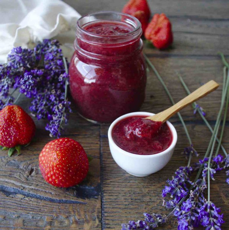 Rosemary and Lavender: 10 Key Differences. - SimplyBeyondHerbs