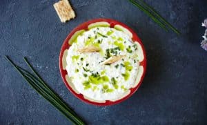 5 ingredients Sour Cream and Chive Dip Recipe - SimplyBeyondHerbs