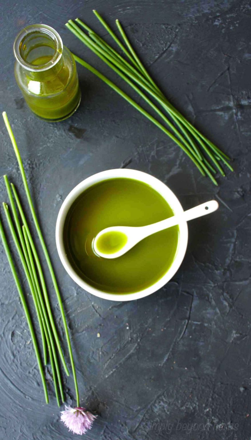 Green Chive Oil Recipe - SimplyBeyondHerbs
