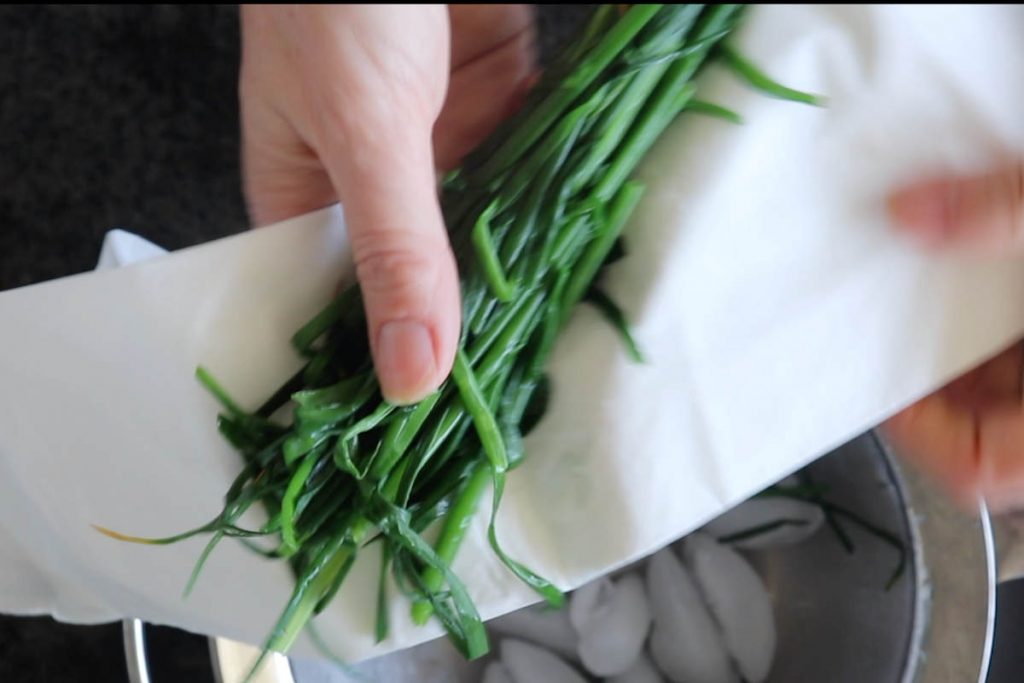 Green Chive Oil Recipe - SimplyBeyondHerbs
