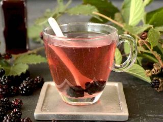 Blackberry tea recipe: 4 ways to make. - SimplyBeyondHerbs