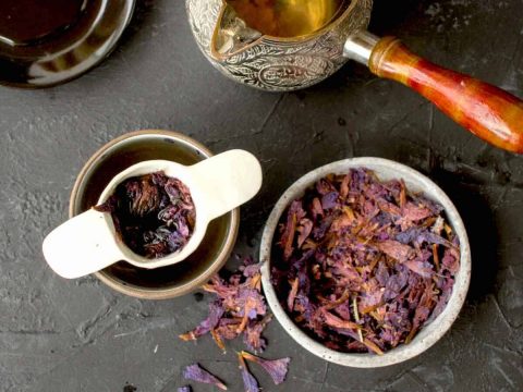 How to brew and sip Blue Lotus Tea - SimplyBeyondHerbs