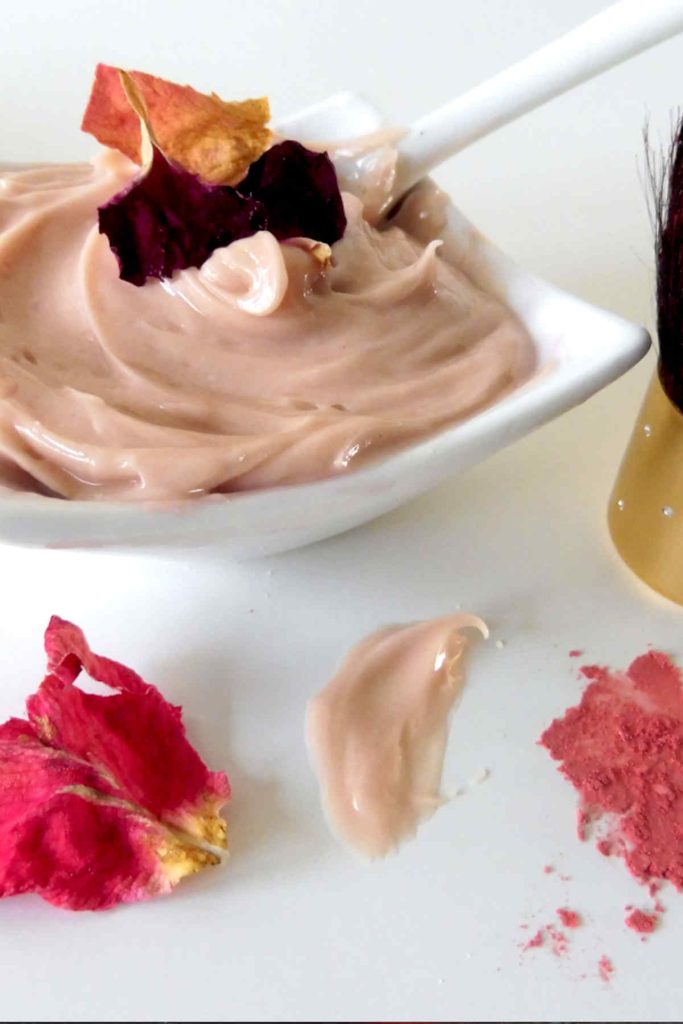 Rose Uses for Skin: 30+ DIY recipes for hair and skin care ...