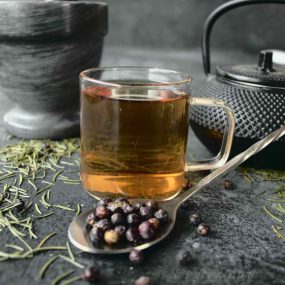 How to make juniper berry tea - SimplyBeyondHerbs