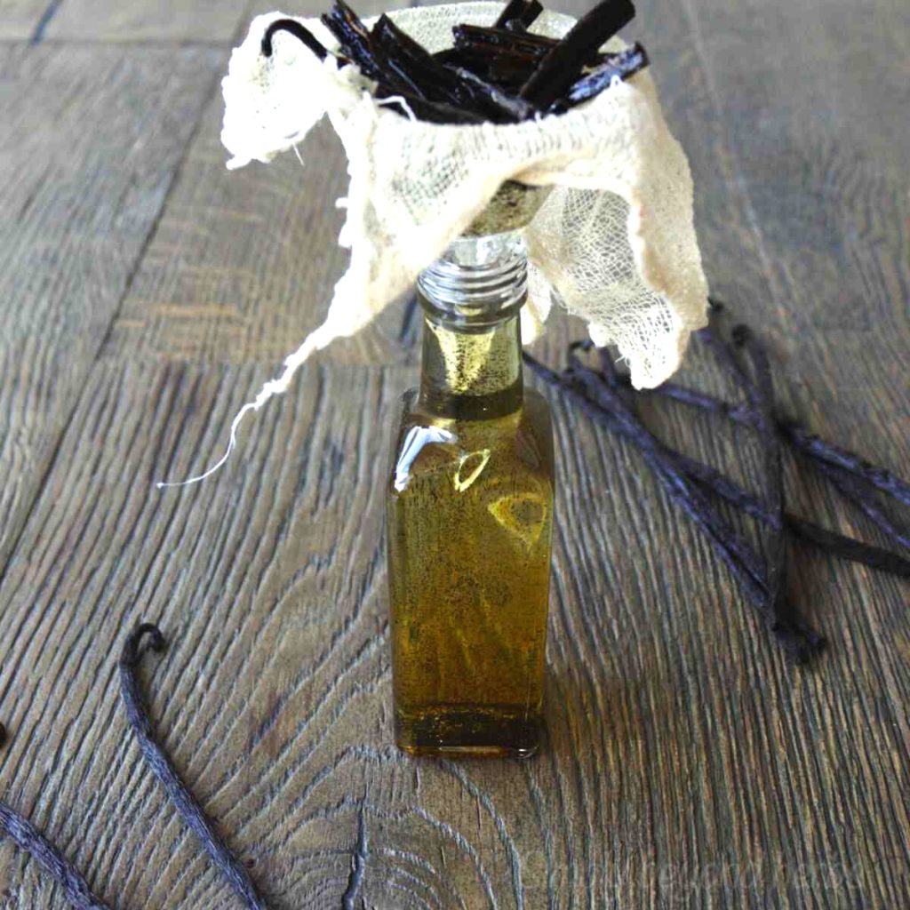 How to Make Vanilla Infused Oil + 3 Ways to Use It - SimplyBeyondHerbs
