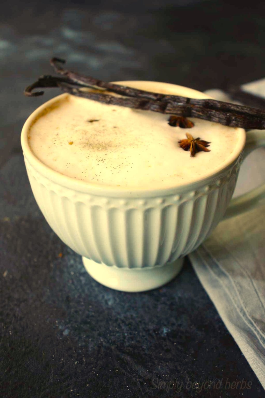 Homemade Vanilla Chai Tea: Make Vanilla Chai Latte from Scratch ...
